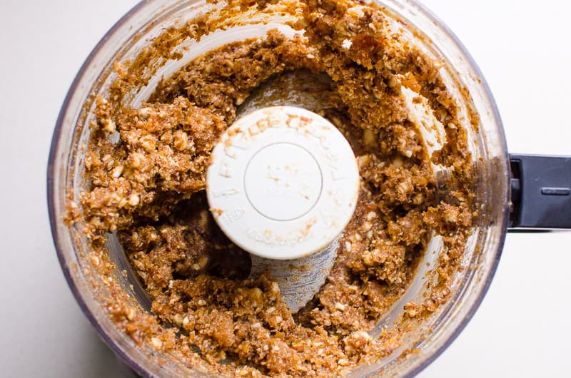 Coconut Protein Balls - iFOODreal.com