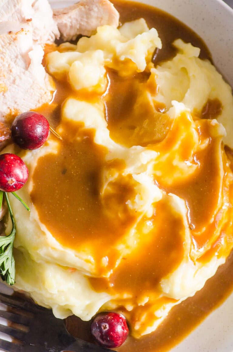 Healthy Turkey Gravy - iFoodReal.com