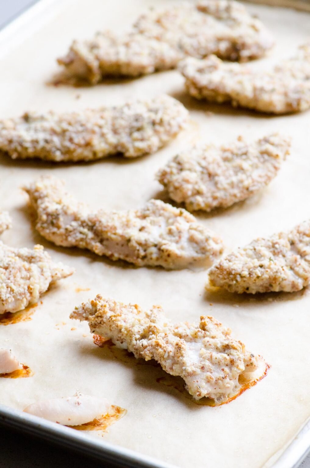 Almond Crusted Chicken {Oven Baked} - iFoodReal.com