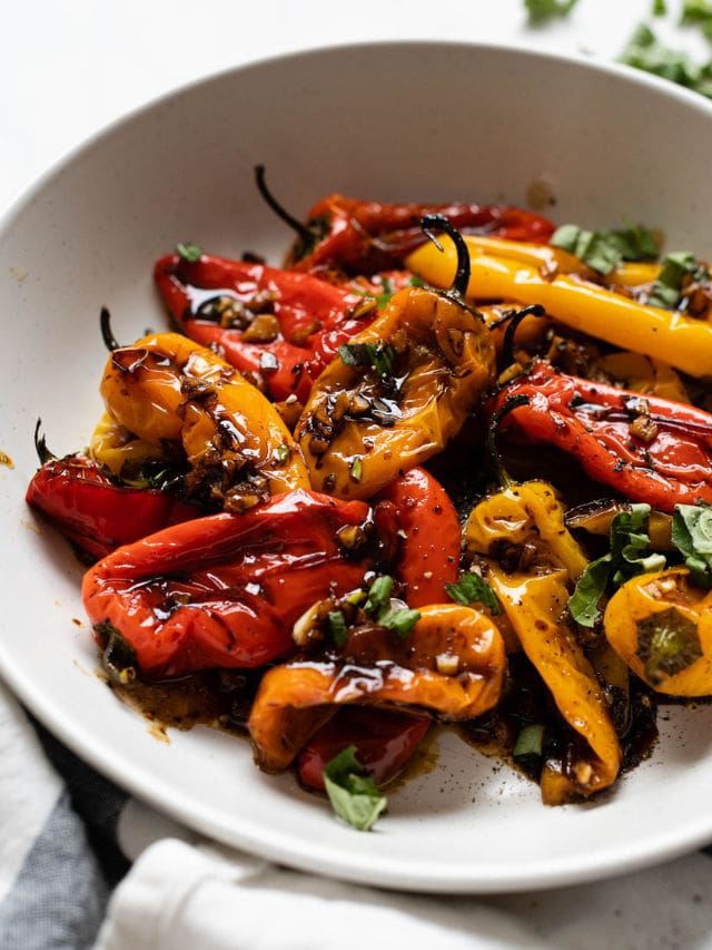 Balsamic Roasted Mini Peppers - iFoodReal.com