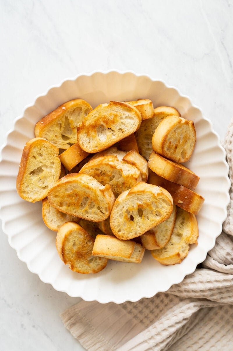 How to Make Crostini - iFoodReal.com