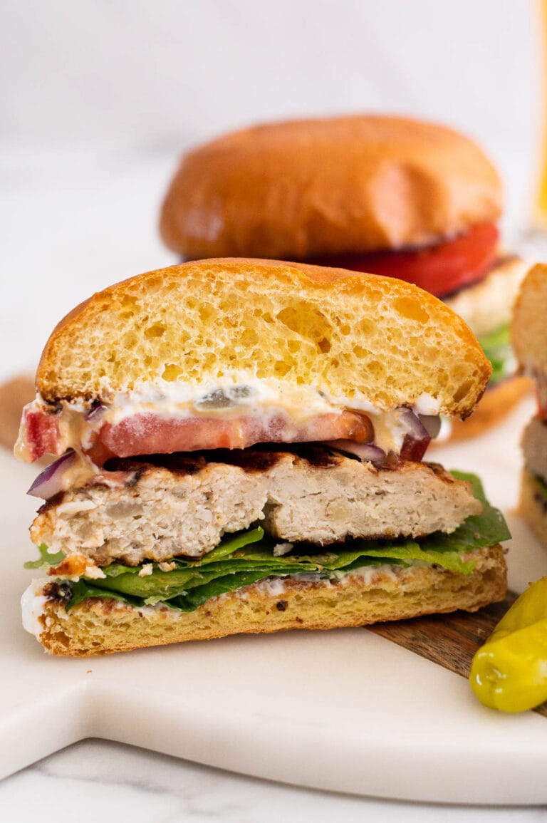 Grilled Chicken Burger (Ready in 20 Minutes) - iFoodReal.com