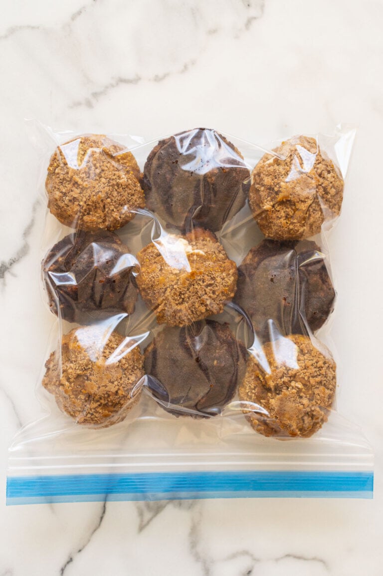 How to Freeze Muffins - iFoodReal.com