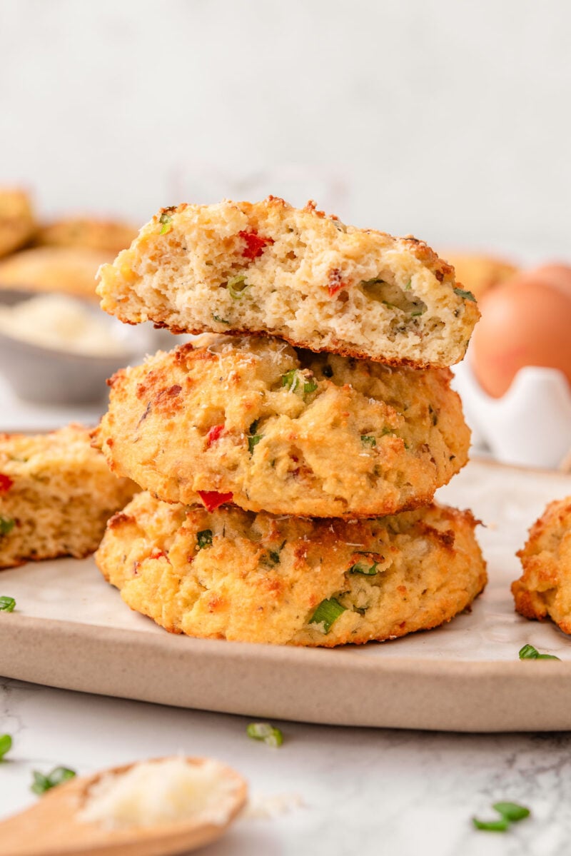 High Protein Breakfast Biscuits (Gluten Free) - iFoodReal.com