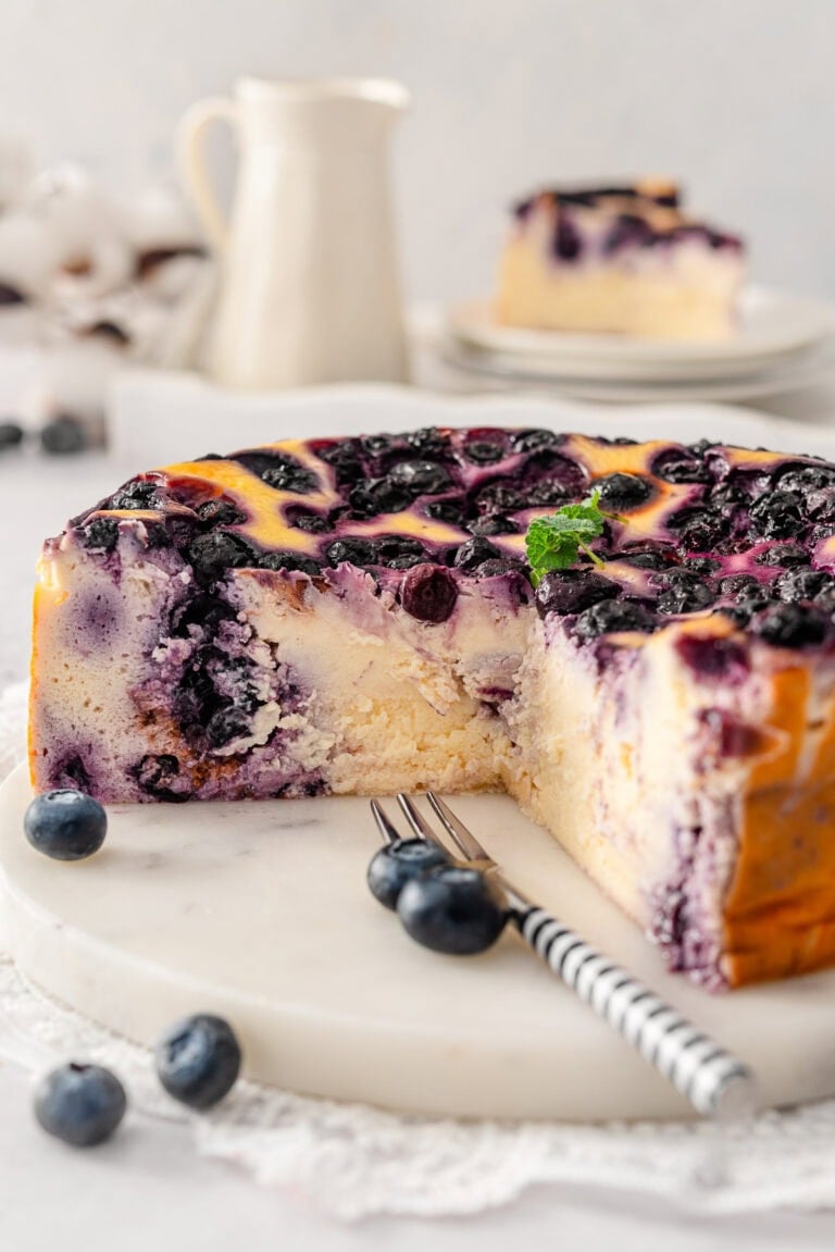 Blueberry Yogurt Cake (No Flour, 5 Ingredients) - iFoodReal.com