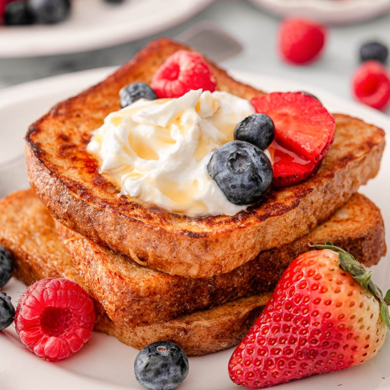 High Protein French Toast - iFoodReal.com
